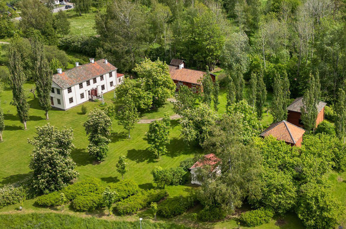 Herrgården som toppar Hemnet – igen, igen och igen! - Hemnet